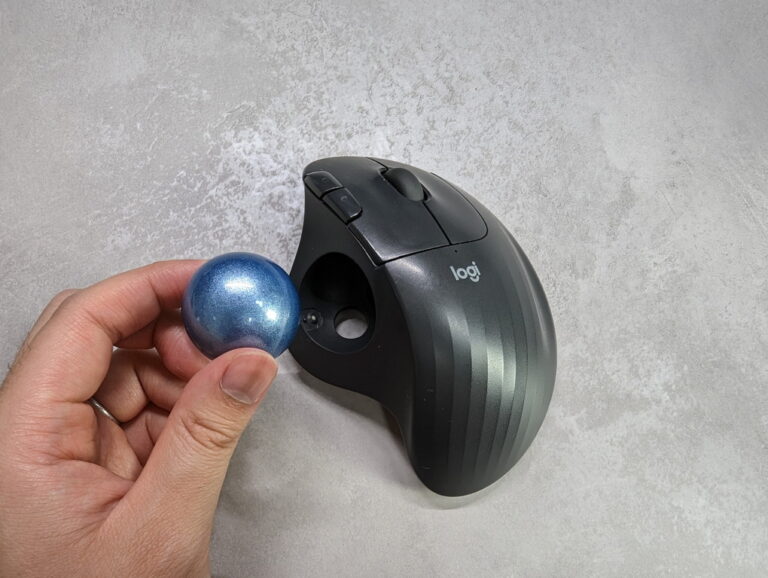 ロジクール M575が不調なので分解&メンテナンスしてみた話｜分解方法解説付き