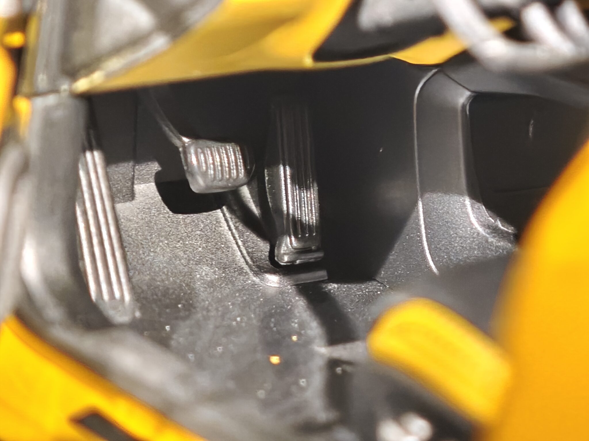 マクロ・望遠共に完璧なカメラスマホ「Xiaomi 15 Ultra」はコンデジを凌駕するのか？｜Xiaomi 15 Ultra レポ | GadgeLaBox